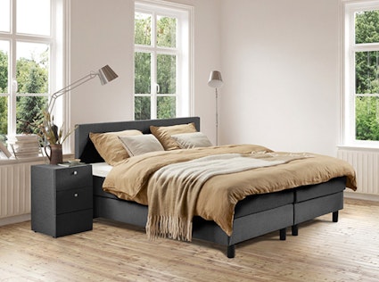 Boxspring met hoofdbord | Actieprijs € 389 (-50%) - Tripper.nl
